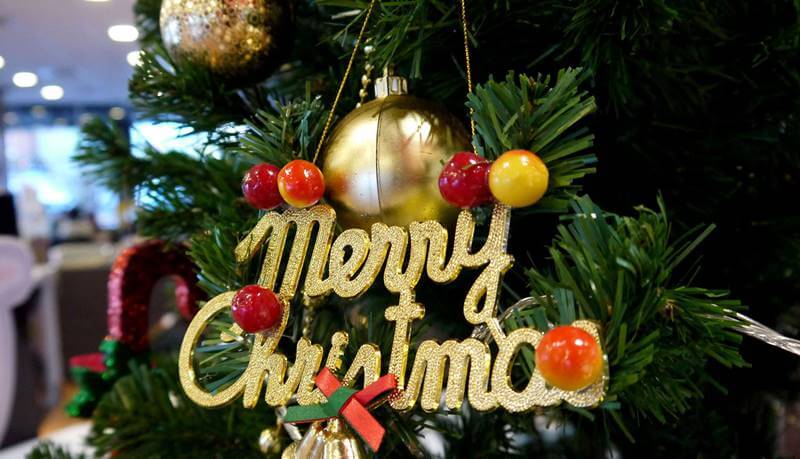 Merry Christmas - Technology with Vivek Johari